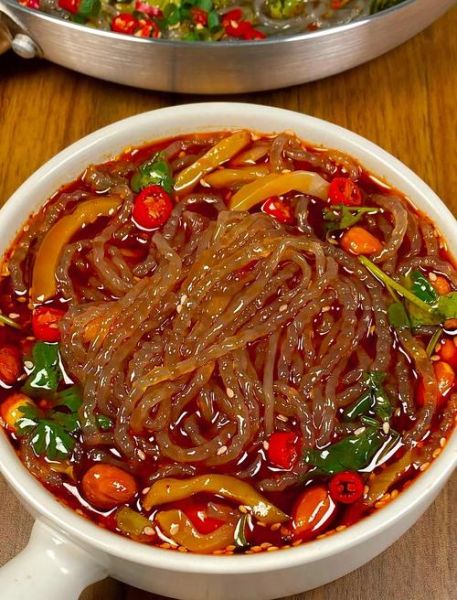 酸辣粉怎么做好吃_酸辣粉正宗做法-第1张图片-山城妙识 酸辣粉怎么做好吃_酸辣粉正宗做法-第1张图片-山城妙识