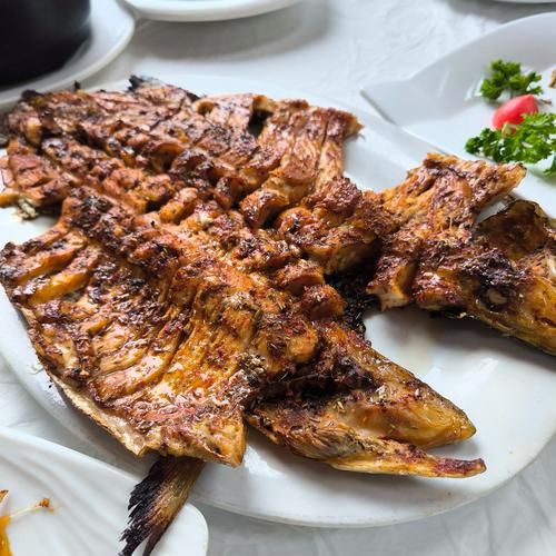 红烧虹鳟鱼怎么做好吃_虹鳟鱼红烧技巧-第3张图片-山城妙识