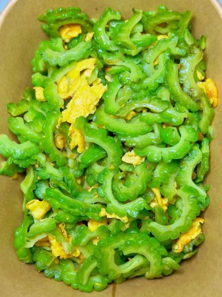 鸡蛋炒苦瓜怎么做_苦瓜炒蛋不苦技巧-第3张图片-山城妙识