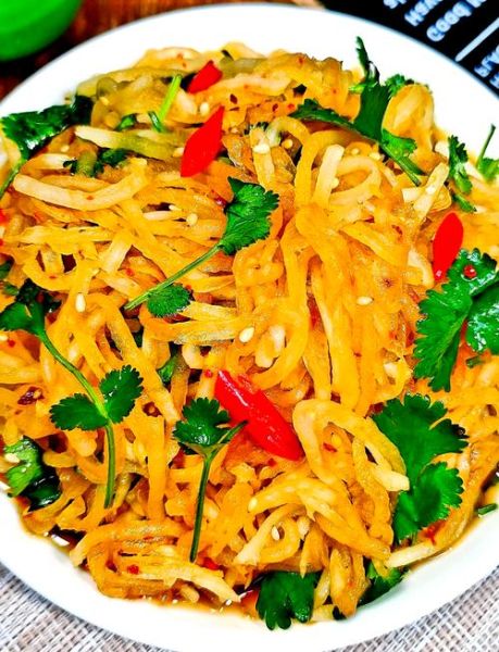 炒白萝卜丝怎么炒好吃_白萝卜丝的家常做法-第1张图片-山城妙识 炒白萝卜丝怎么炒好吃_白萝卜丝的家常做法-第1张图片-山城妙识