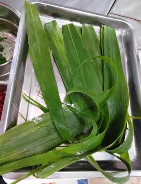 蜜枣粽子怎么包不粘粽叶_蜜枣粽子煮多久才软糯-第1张图片-山城妙识