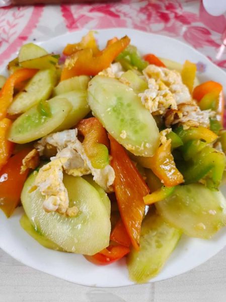 什么时候吃黄瓜最好_晚上吃黄瓜会胖吗-第2张图片-山城妙识