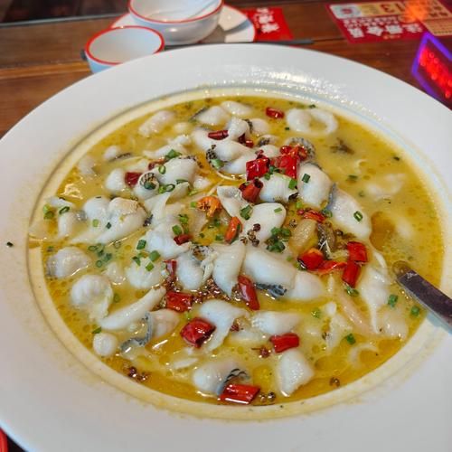 酸菜大盘鱼怎么做_酸菜鱼用哪种鱼最好-第3张图片-山城妙识