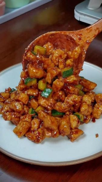 甜面酱怎么吃_甜面酱有哪些经典吃法-第3张图片-山城妙识