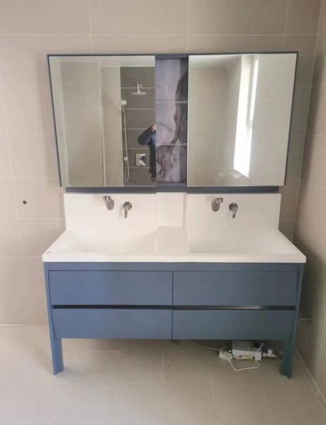 实木浴室柜的优缺点_如何挑选实木浴室柜-第3张图片-山城妙识 实木浴室柜的优缺点_如何挑选实木浴室柜-第3张图片-山城妙识