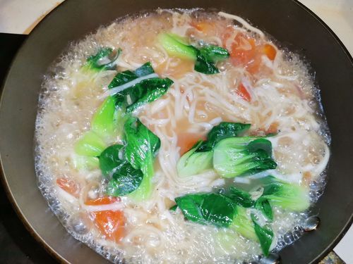 蔬菜面条有哪些种类_蔬菜面条怎么做才好吃-第1张图片-山城妙识 蔬菜面条有哪些种类_蔬菜面条怎么做才好吃-第1张图片-山城妙识