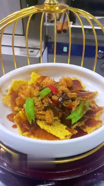 三鲜锅巴的做法_三鲜锅巴怎么做好吃-第1张图片-山城妙识