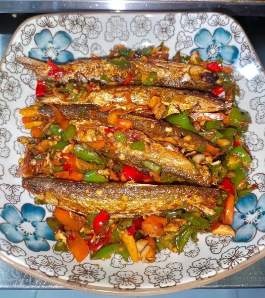 青鱼干怎么做好吃_青鱼干的家常做法-第1张图片-山城妙识