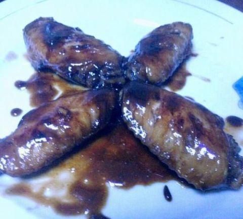 蓝色可乐鸡翅怎么做_蓝色可乐鸡翅好吃吗-第1张图片-山城妙识