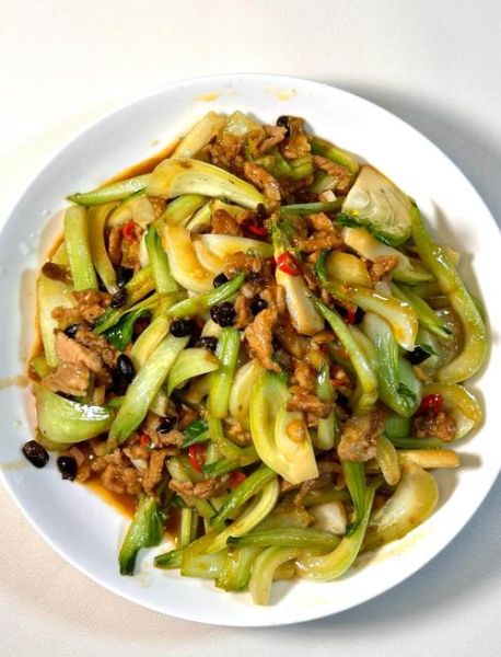 青菜炒肉怎么炒好吃_青菜炒肉先炒肉还是先炒青菜-第2张图片-山城妙识 青菜炒肉怎么炒好吃_青菜炒肉先炒肉还是先炒青菜-第2张图片-山城妙识