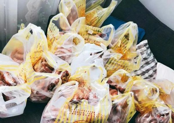 哈尔滨商委红肠多少钱一斤_正宗商委红肠价格表-第1张图片-山城妙识 哈尔滨商委红肠多少钱一斤_正宗商委红肠价格表-第1张图片-山城妙识