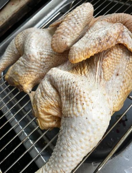 烤箱烤鸡怎么做_烤箱烤鸡温度和时间-第1张图片-山城妙识 烤箱烤鸡怎么做_烤箱烤鸡温度和时间-第1张图片-山城妙识