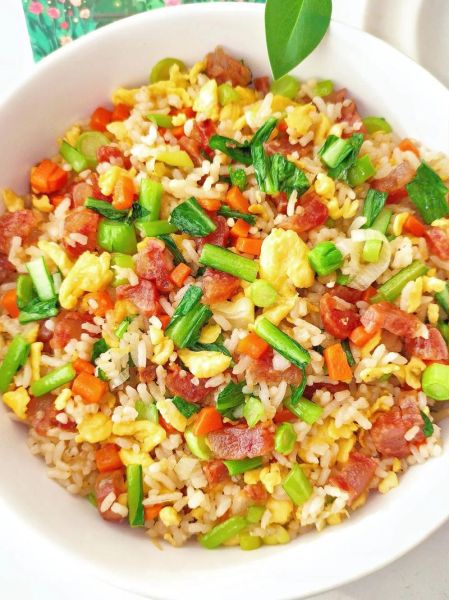 蛋炒饭怎么炒_蛋炒饭先炒蛋还是先炒饭-第3张图片-山城妙识 蛋炒饭怎么炒_蛋炒饭先炒蛋还是先炒饭-第3张图片-山城妙识