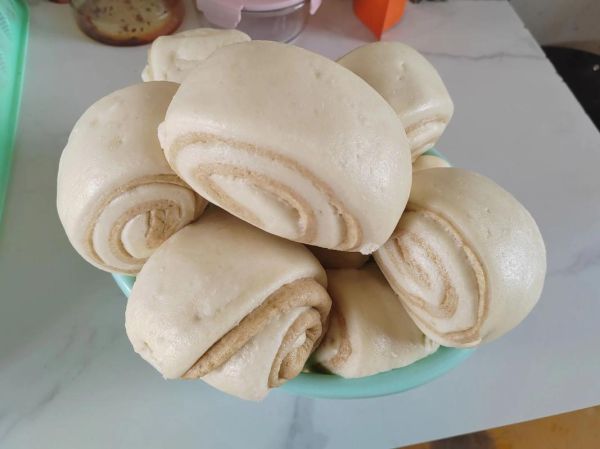 花卷馒头怎么做_花卷和馒头区别在哪-第1张图片-山城妙识