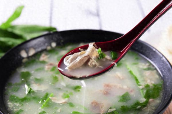 羊汤怎么做汤是白色的_羊汤熬白技巧-第2张图片-山城妙识