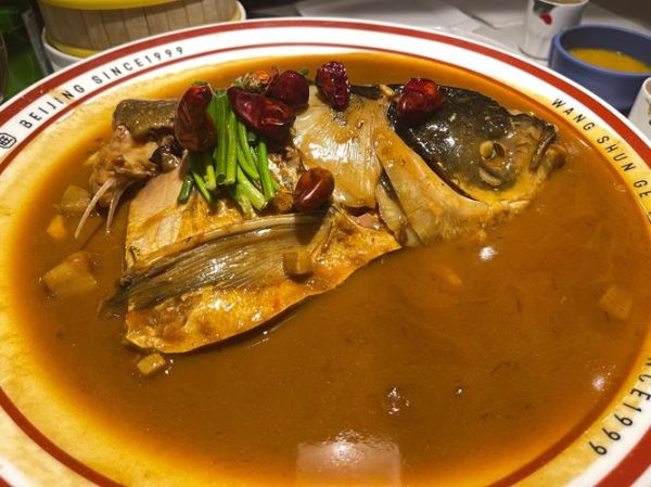 鱼头泡饼是哪的菜_鱼头泡饼正宗做法-第1张图片-山城妙识