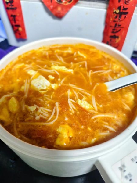 金针菇烧汤怎么做好喝_金针菇汤的做法窍门-第3张图片-山城妙识