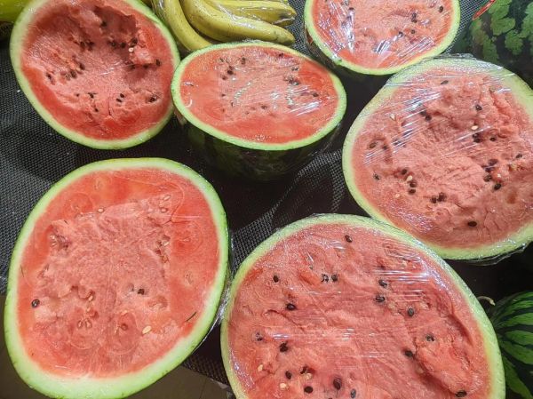 西瓜价格今天多少钱一斤_西瓜批发行情实时查询-第1张图片-山城妙识 西瓜价格今天多少钱一斤_西瓜批发行情实时查询-第1张图片-山城妙识