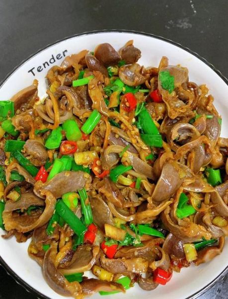 鸭胗怎么做不硬_鸭胗怎么炒才嫩-第1张图片-山城妙识