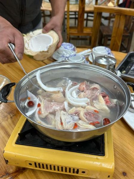 文昌鸡哪里最正宗_正宗文昌鸡在哪吃-第2张图片-山城妙识 文昌鸡哪里最正宗_正宗文昌鸡在哪吃-第2张图片-山城妙识