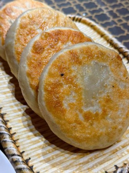 白菜馅饼怎么和面_白菜馅饼馅料怎么调-第2张图片-山城妙识