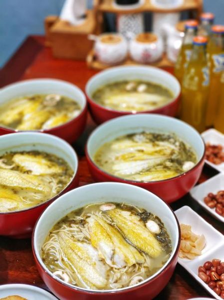 雪菜黄鱼面怎么做_雪菜黄鱼面热量高吗-第1张图片-山城妙识