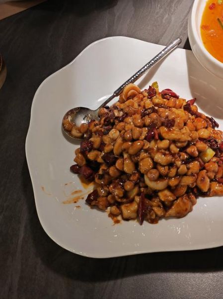 宫保鸡丁饭店做法_正宗川味配方-第1张图片-山城妙识