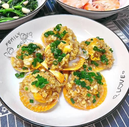 蒜蓉扇贝粉丝怎么做_蒜蓉扇贝粉丝蒸多久-第3张图片-山城妙识 蒜蓉扇贝粉丝怎么做_蒜蓉扇贝粉丝蒸多久-第3张图片-山城妙识