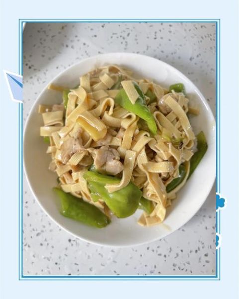 尖椒干豆腐怎么炒不碎_东北家常做法-第1张图片-山城妙识