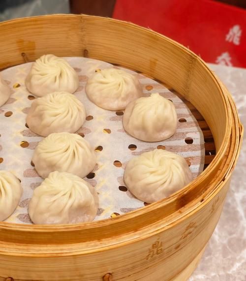 鼎泰丰包子多少钱一笼_鼎泰丰小笼包价格表-第3张图片-山城妙识