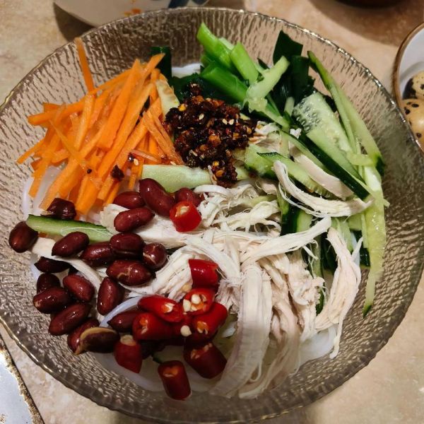 凉米线怎么做_凉米线配方比例-第3张图片-山城妙识 凉米线怎么做_凉米线配方比例-第3张图片-山城妙识