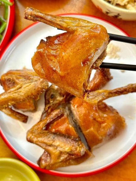 家常炒鸽子怎么做_炒鸽子肉嫩滑不柴的秘诀-第2张图片-山城妙识 家常炒鸽子怎么做_炒鸽子肉嫩滑不柴的秘诀-第2张图片-山城妙识