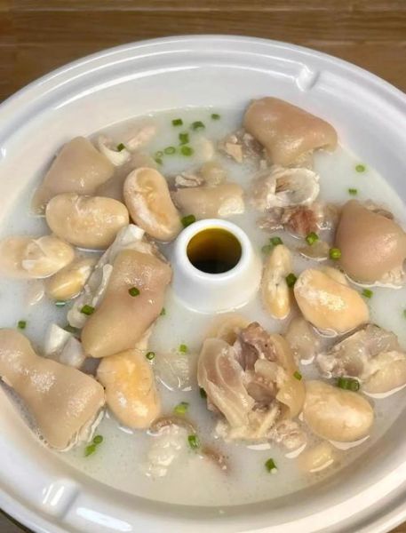 猪脚怎么炖好吃又简单_猪脚炖多久才软烂-第1张图片-山城妙识