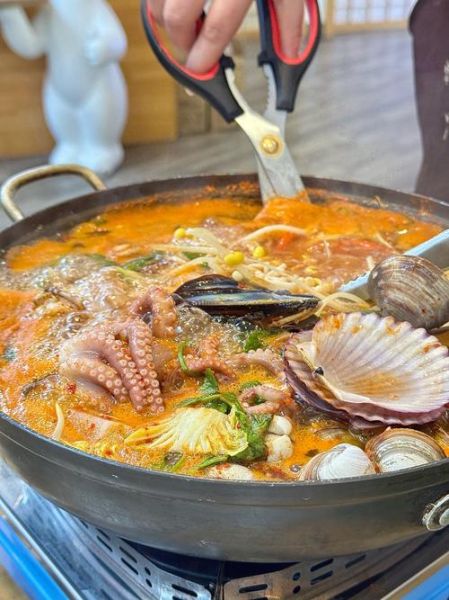 海鲜火锅锅底怎么做_海鲜火锅锅底用什么海鲜-第2张图片-山城妙识