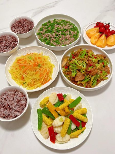 简单午餐食谱大全家常菜_怎么做又快又好吃-第1张图片-山城妙识