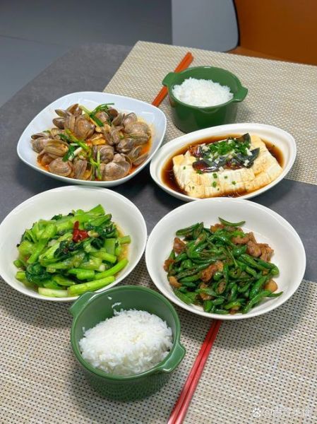 简单午餐食谱大全家常菜_怎么做又快又好吃-第3张图片-山城妙识