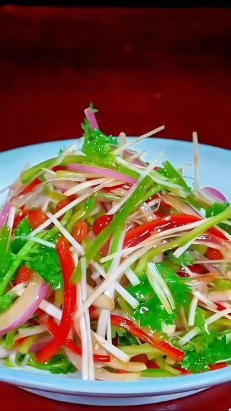 正宗老虎菜怎么做_老虎菜图片里到底放了什么-第2张图片-山城妙识 正宗老虎菜怎么做_老虎菜图片里到底放了什么-第2张图片-山城妙识