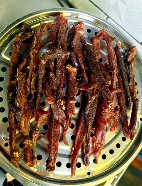 麻辣风干猪肉干怎么做_家常风干猪肉干做法-第1张图片-山城妙识
