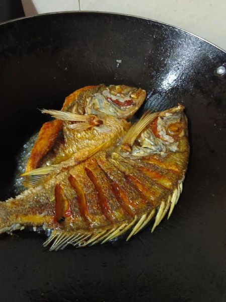 家庭版烤鱼怎么做_家庭版烤鱼用什么鱼-第2张图片-山城妙识