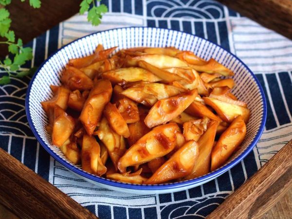 爆炒春笋怎么做_春笋去涩技巧-第2张图片-山城妙识