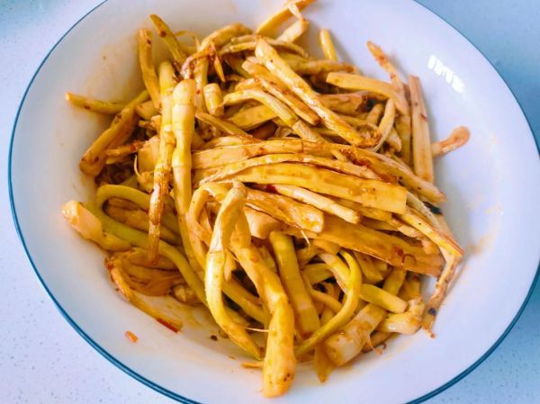 爆炒春笋怎么做_春笋去涩技巧-第3张图片-山城妙识