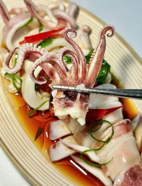 葱油鱿鱼怎么做_葱油鱿鱼的家常做法-第3张图片-山城妙识