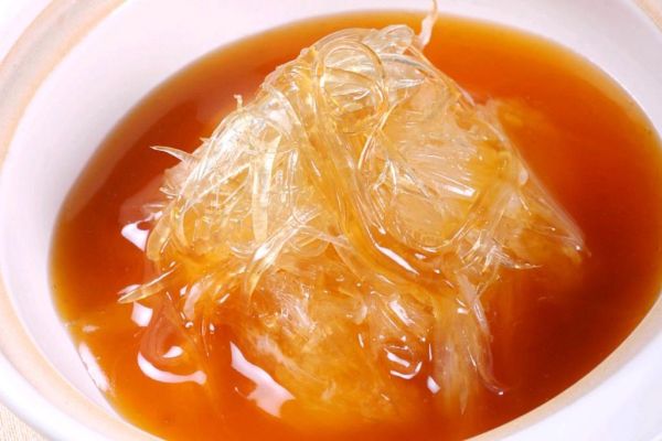 红煨鱼翅怎么做好吃_正宗红煨鱼翅做法-第1张图片-山城妙识