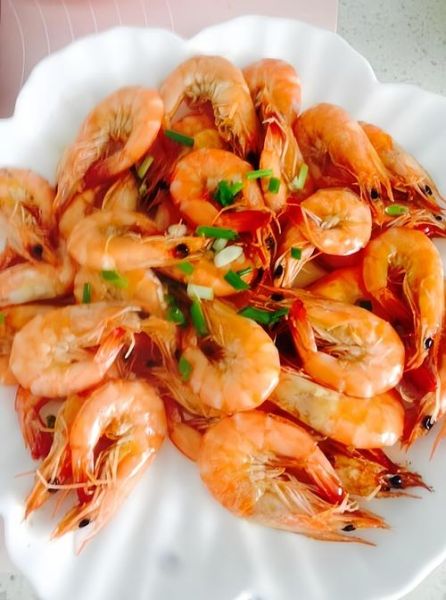 虾的做法最正宗的做法_清蒸白灼虾怎么做才鲜-第2张图片-山城妙识
