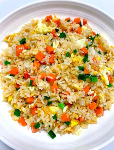 食堂蛋炒饭怎么做_蛋炒饭不糊锅技巧-第1张图片-山城妙识 食堂蛋炒饭怎么做_蛋炒饭不糊锅技巧-第1张图片-山城妙识