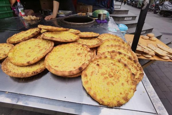 新疆馕饼用什么面粉_新疆馕饼和面配方比例-第3张图片-山城妙识
