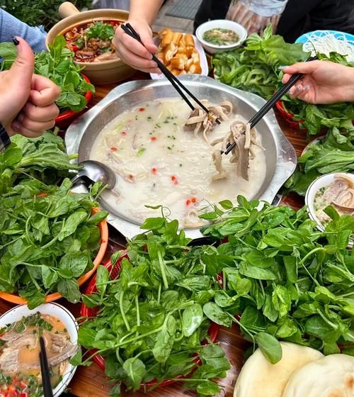 羊肉汤锅的做法及配料_如何炖出奶白汤-第2张图片-山城妙识