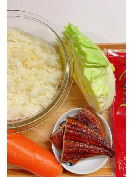 鳗鱼饭团怎么做_鳗鱼饭团热量高吗-第3张图片-山城妙识