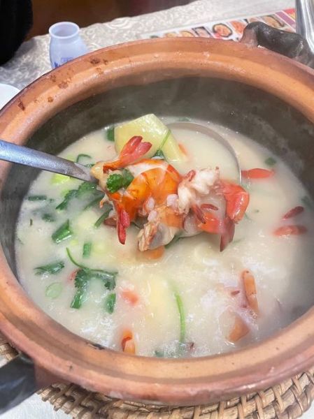 潮汕砂锅粥哪家好吃_潮汕砂锅粥做法正宗吗-第1张图片-山城妙识