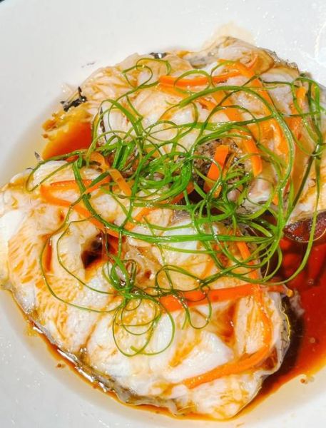 红烧鳕鱼怎么做才好吃_红烧鳕鱼最简单的做法窍门-第1张图片-山城妙识